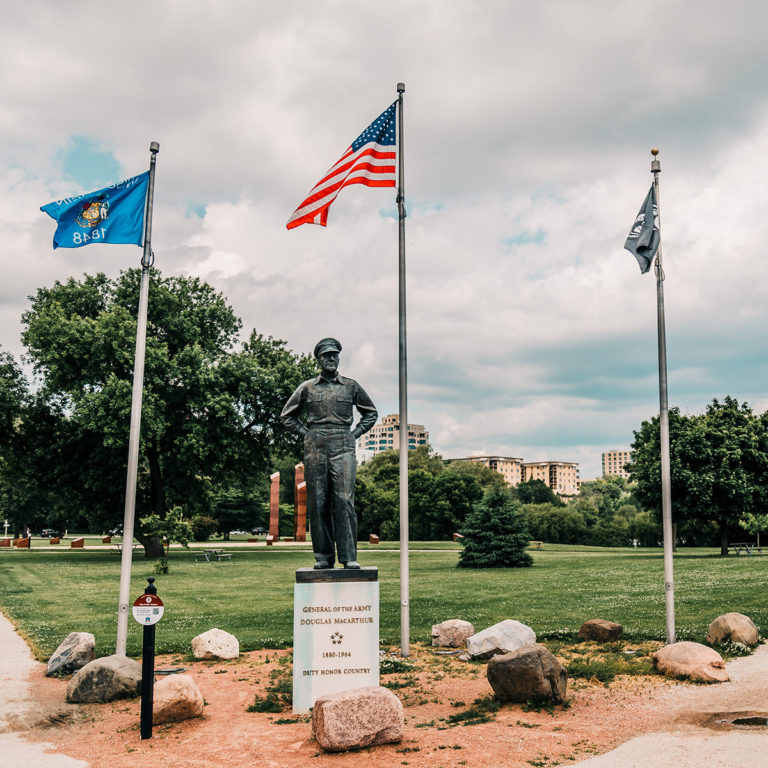 MacArthur Statue - War Memorial Center